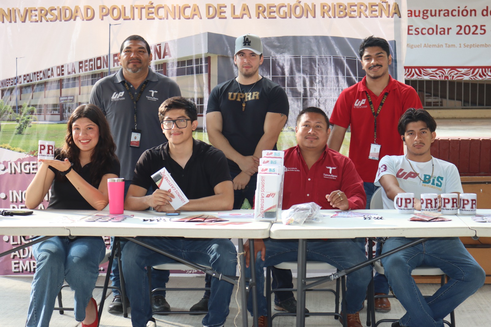 PROMUEVE UPRR OFERTA EDUCATIVA EN FERIA VOCACIONAL 2025… « Vertical